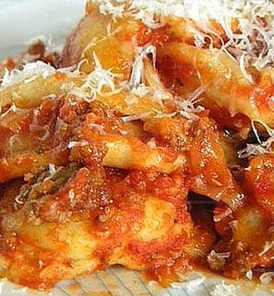 Heavenly Baked Ravioli and Meat Sauce Recipe That Wows Every Time - The ...